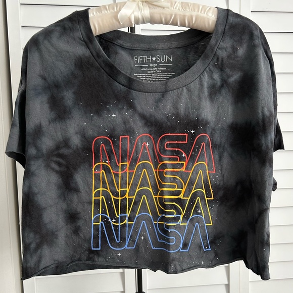 Fifth Sun | Tops | Fifth Sun Crop Top Tshirt | Poshmark